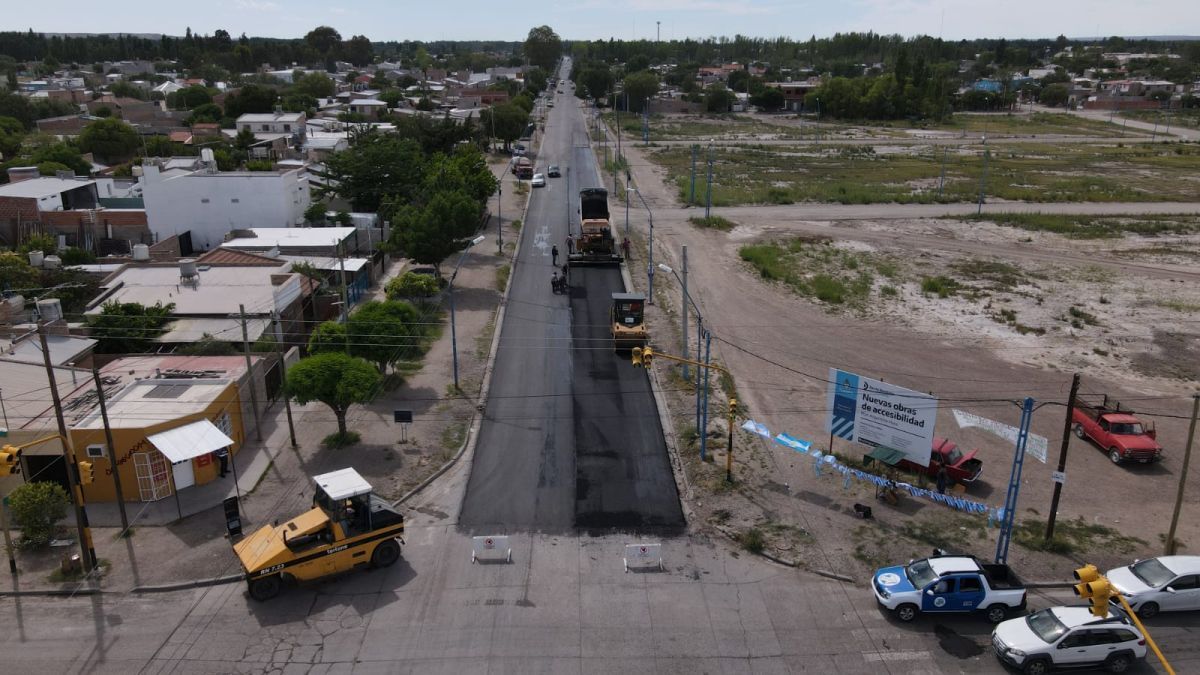 Municipio está repavimentando una de las calles más deterioradas de ...