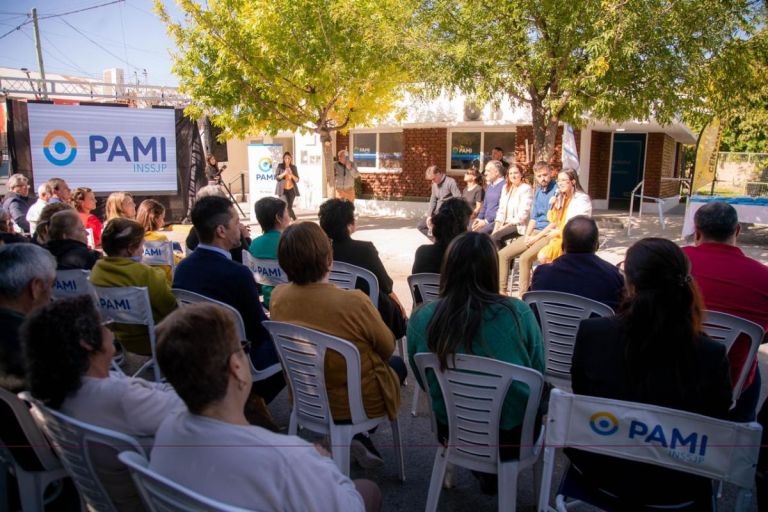 Inauguraron una nueva boca de atención de PAMI | ANR :: Agencia de ...